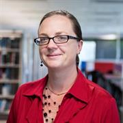 Jo Simons | About | University of Auckland