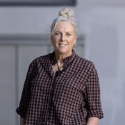 Lisa Reynolds | About | University of Auckland