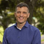 Nicholas Hoeh | About | University of Auckland