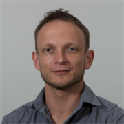 Tyne Crow | About | University of Auckland